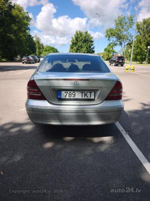 Grey Mercedes-Benz C-Class 2003 in Tallinn, with an engine capacity of 2.70 L and mileage of 0 thousand km for 3500 €, photo 4 on AUTOMOTO.COM.LV