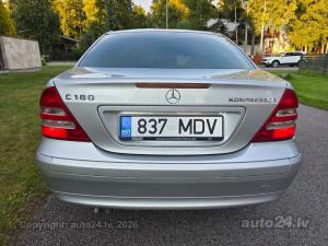 Pelēks Mercedes-Benz C-Class 2003 Tallina, ar dzinēja tilpumu 1.80 L un nobraukumu 295 tūkst. km par 1099 €, foto 7 vietnē AUTOMOTO.COM.LV