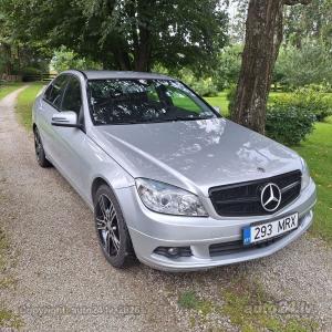 Pelēks Mercedes-Benz C-Class 2009 Rapla, ar dzinēja tilpumu 2.10 L un nobraukumu 274 tūkst. km par 5600 €, foto 4 vietnē AUTOMOTO.COM.LV