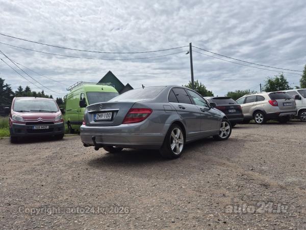 Grey Mercedes-Benz C-Class 2010 in Narva, with an engine capacity of 1.80 L and mileage of 168 thousand km for 7000 €, photo 3 on AUTOMOTO.COM.LV