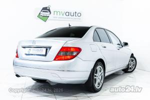 Grey Mercedes-Benz C-Class 2010 in Tallinn, with an engine capacity of 1.80 L and mileage of 146 thousand km for 5990 €, photo 9 on AUTOMOTO.COM.LV