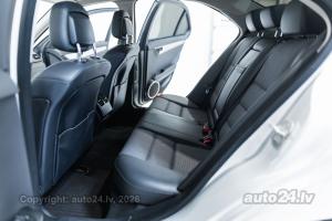 Grey Mercedes-Benz C-Class 2010 in Tallinn, with an engine capacity of 1.80 L and mileage of 146 thousand km for 5990 €, photo 20 on AUTOMOTO.COM.LV
