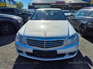 Pelēks Mercedes-Benz C-Class 2010 Tartu, ar dzinēja tilpumu 2.00 L un nobraukumu 184 tūkst. km par 6290 €, foto 9 vietnē AUTOMOTO.COM.LV