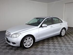 Grey Mercedes-Benz C-Class 2011 in Tallinn, with an engine capacity of 2.10 L and mileage of 258 thousand km for 3999 €, photo 2 on AUTOMOTO.COM.LV