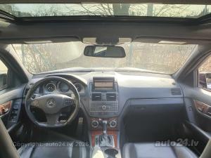 Pelēks Mercedes-Benz C-Class 2011 Tallina, ar dzinēja tilpumu 6.20 L un nobraukumu 196 tūkst. km par 22900 €, foto 17 vietnē AUTOMOTO.COM.LV
