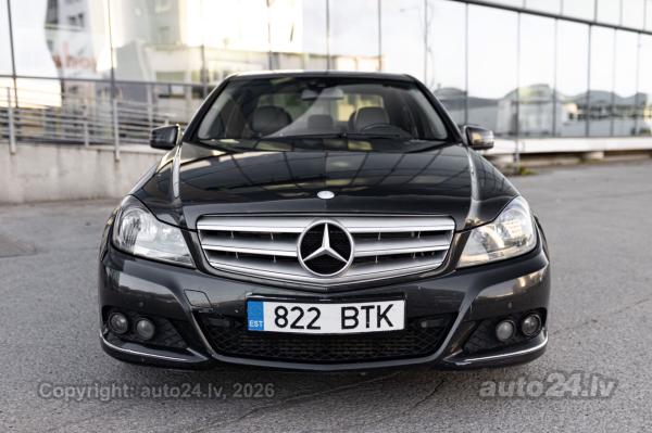 Grey Mercedes-Benz C-Class 2012 in Tallinn, with an engine capacity of 2.10 L and mileage of 335 thousand km for 5999 €, photo 2 on AUTOMOTO.COM.LV