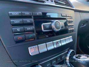 Pelēks Mercedes-Benz C-Class 2013 Tallina, ar dzinēja tilpumu 3.00 L un nobraukumu 183 tūkst. km par 15900 €, foto 15 vietnē AUTOMOTO.COM.LV