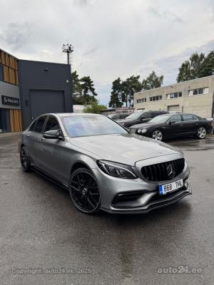 Grey Mercedes-Benz C-Class 2014 in Tallinn, with an engine capacity of 2.10 L and mileage of 280 thousand km for 15900 €, photo  on AUTOMOTO.COM.LV