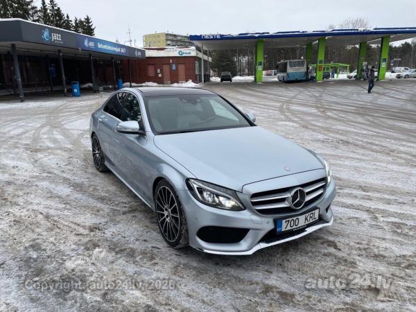 Grey Mercedes-Benz C-Class 2014 in Tallinn, with an engine capacity of 2.10 L and mileage of 223 thousand km for 14500 €, photo 3 on AUTOMOTO.COM.LV