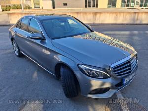 Pelēks Mercedes-Benz C-Class 2014 Tallina, ar dzinēja tilpumu 2.00 L un nobraukumu 165 tūkst. km par 14990 €, foto 4 vietnē AUTOMOTO.COM.LV