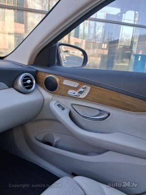 Pelēks Mercedes-Benz C-Class 2014 Tallina, ar dzinēja tilpumu 2.00 L un nobraukumu 165 tūkst. km par 14990 €, foto 8 vietnē AUTOMOTO.COM.LV