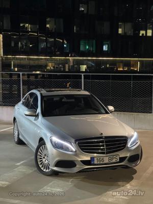 Pelēks Mercedes-Benz C-Class 2015 Tallina, ar dzinēja tilpumu 2.10 L un nobraukumu 170 tūkst. km par 15500 €, foto 3 vietnē AUTOMOTO.COM.LV