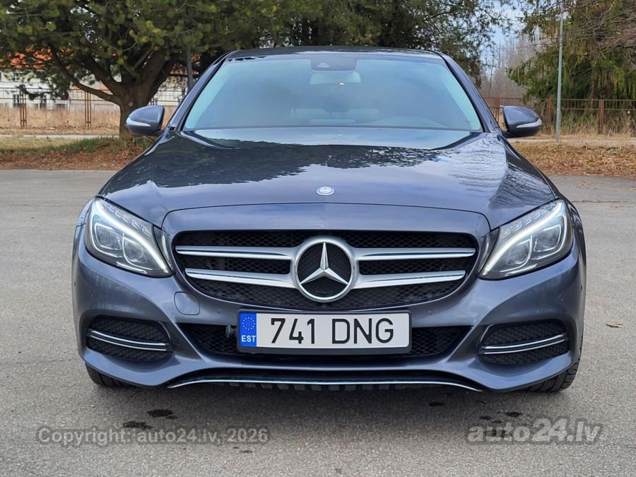 Grey Mercedes-Benz C-Class 2015 in Tallinn, with an engine capacity of 2.00 L and mileage of 192 thousand km for 13700 €, photo 11 on AUTOMOTO.COM.LV