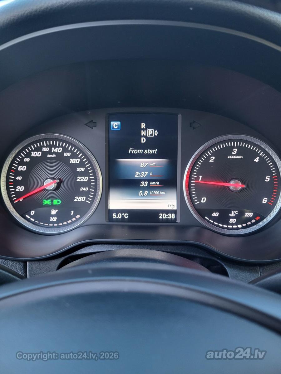 Grey Mercedes-Benz C-Class 2015 in Tallinn, with an engine capacity of 2.00 L and mileage of 192 thousand km for 13700 €, photo 12 on AUTOMOTO.COM.LV