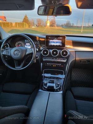 Grey Mercedes-Benz C-Class 2015 in Tallinn, with an engine capacity of 2.00 L and mileage of 192 thousand km for 13700 €, photo 14 on AUTOMOTO.COM.LV