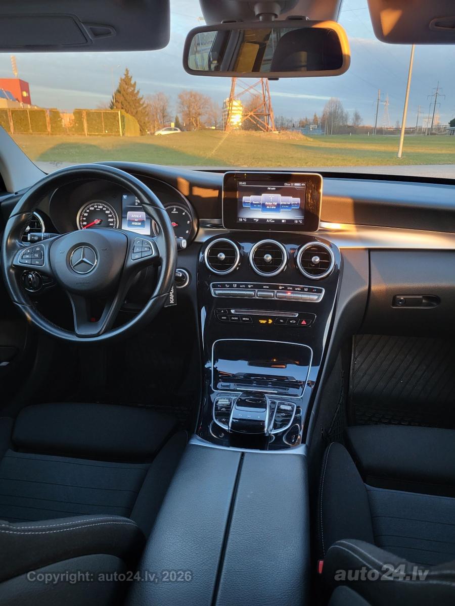 Grey Mercedes-Benz C-Class 2015 in Tallinn, with an engine capacity of 2.00 L and mileage of 192 thousand km for 13700 €, photo 14 on AUTOMOTO.COM.LV