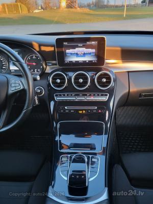 Grey Mercedes-Benz C-Class 2015 in Tallinn, with an engine capacity of 2.00 L and mileage of 192 thousand km for 13700 €, photo 16 on AUTOMOTO.COM.LV