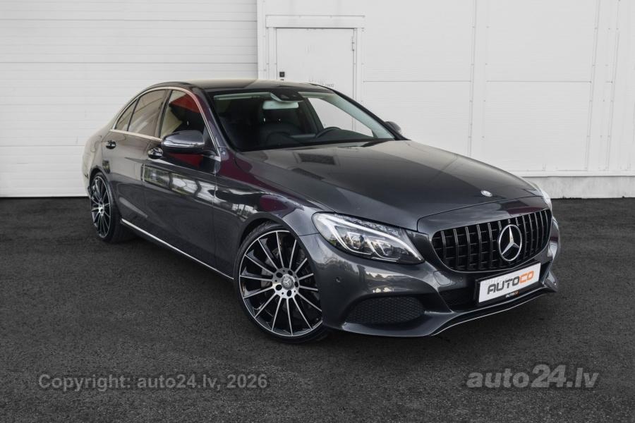 Pelēks Mercedes-Benz C-Class 2015 Tallina, ar dzinēja tilpumu 2.00 L un nobraukumu 236 tūkst. km par 13499 €, foto 4 vietnē AUTOMOTO.COM.LV