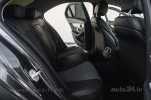 Pelēks Mercedes-Benz C-Class 2015 Tallina, ar dzinēja tilpumu 2.00 L un nobraukumu 236 tūkst. km par 13499 €, foto 13 vietnē AUTOMOTO.COM.LV