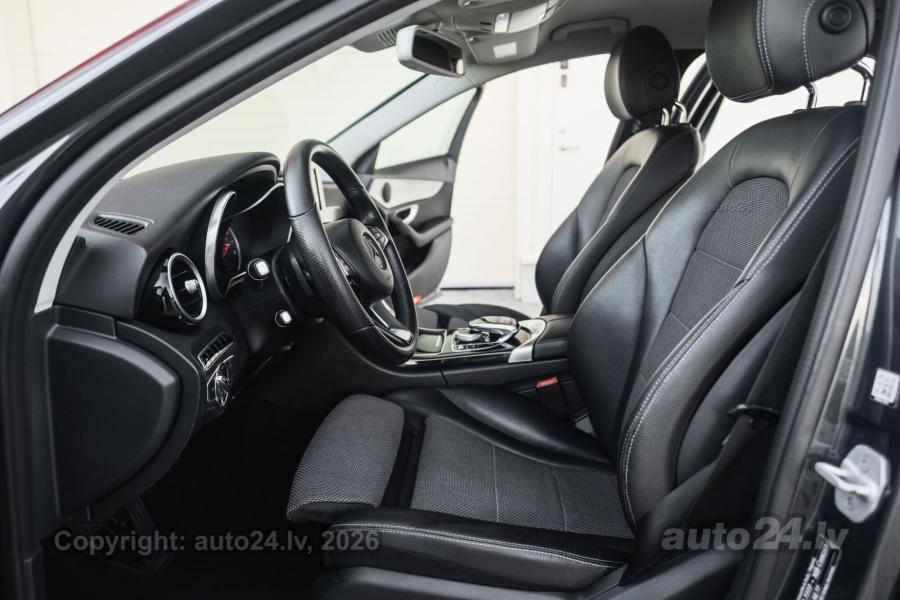 Pelēks Mercedes-Benz C-Class 2015 Tallina, ar dzinēja tilpumu 2.00 L un nobraukumu 236 tūkst. km par 13499 €, foto 16 vietnē AUTOMOTO.COM.LV