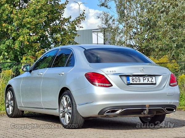 Grey Mercedes-Benz C-Class 2015 in Tartu, with an engine capacity of 2.00 L and mileage of 330 thousand km for 11990 €, photo 5 on AUTOMOTO.COM.LV