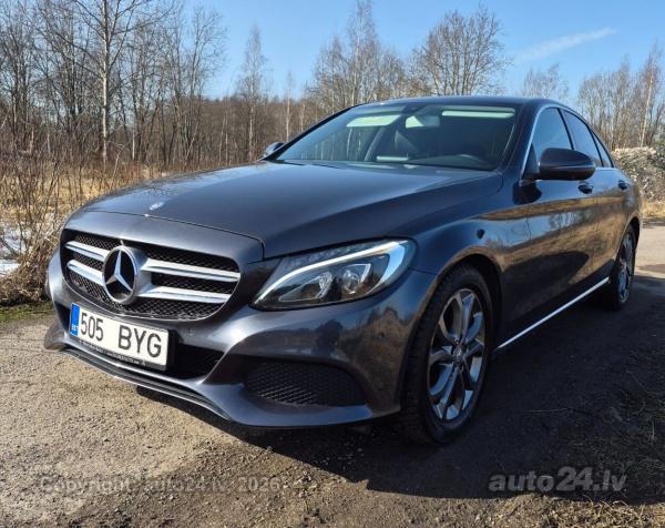 Grey Mercedes-Benz C-Class 2016 in Tallinn, with an engine capacity of 2.10 L and mileage of 186 thousand km for 15500 €, photo 2 on AUTOMOTO.COM.LV