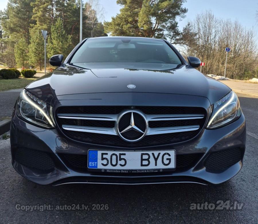 Grey Mercedes-Benz C-Class 2016 in Tallinn, with an engine capacity of 2.10 L and mileage of 186 thousand km for 15500 €, photo 7 on AUTOMOTO.COM.LV