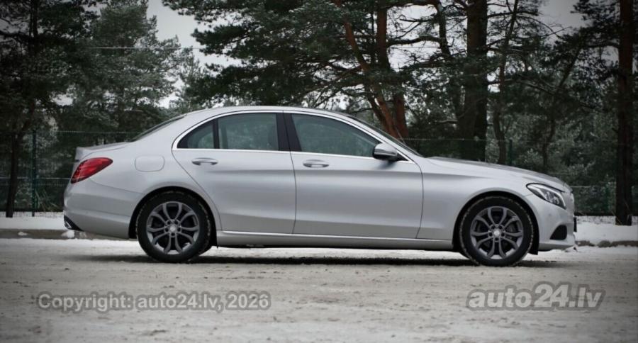 Grey Mercedes-Benz C-Class 2016 in Tallinn, with an engine capacity of 1.60 L and mileage of 124 thousand km for 17900 €, photo 4 on AUTOMOTO.COM.LV