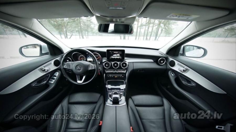 Grey Mercedes-Benz C-Class 2016 in Tallinn, with an engine capacity of 1.60 L and mileage of 124 thousand km for 17900 €, photo 6 on AUTOMOTO.COM.LV