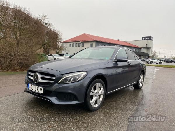Grey Mercedes-Benz C-Class 2016 in Tallinn, with an engine capacity of 2.10 L and mileage of 160 thousand km for 19900 €, photo 6 on AUTOMOTO.COM.LV