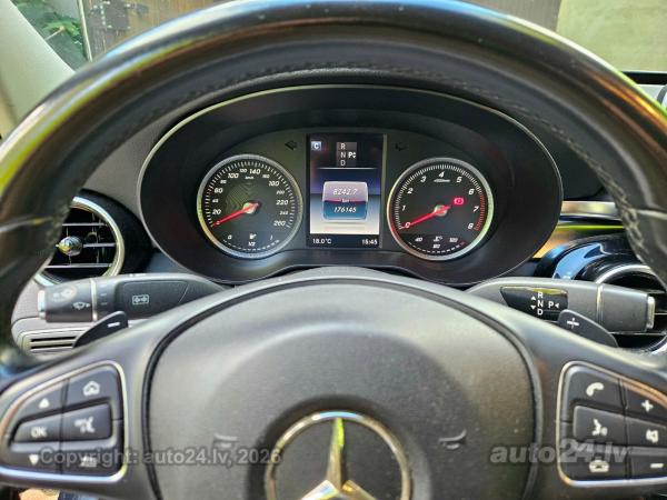 Grey Mercedes-Benz C-Class 2016 in Tallinn, with an engine capacity of 0.00 L and mileage of 176 thousand km for 14700 €, photo 6 on AUTOMOTO.COM.LV