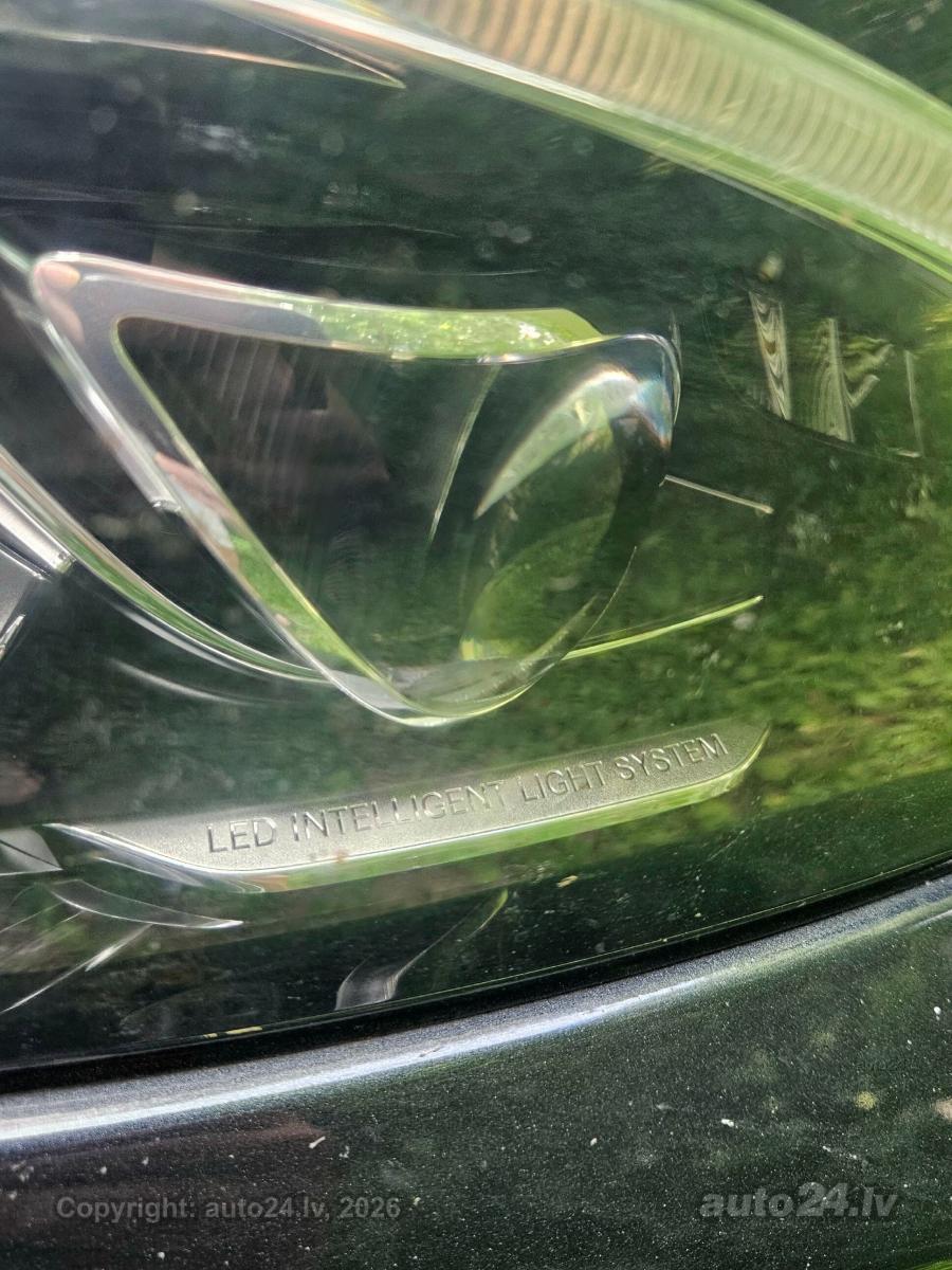 Pelēks Mercedes-Benz C-Class 2016 Tallina, ar dzinēja tilpumu 0.00 L un nobraukumu 176 tūkst. km par 14700 €, foto 11 vietnē AUTOMOTO.COM.LV