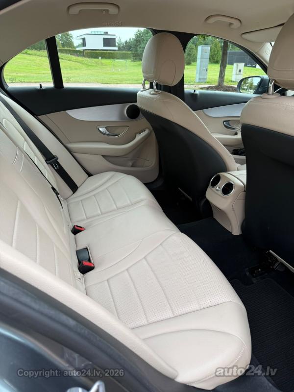 Grey Mercedes-Benz C-Class 2018 in Riga, with an engine capacity of 1.60 L and mileage of 131 thousand km for 17400 €, photo 9 on AUTOMOTO.COM.LV
