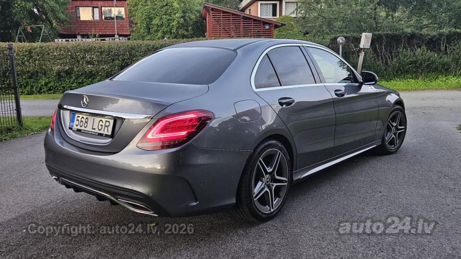 Grey Mercedes-Benz C-Class 2019 in Tallinn, with an engine capacity of 1.60 L and mileage of 175 thousand km for 17990 €, photo 3 on AUTOMOTO.COM.LV