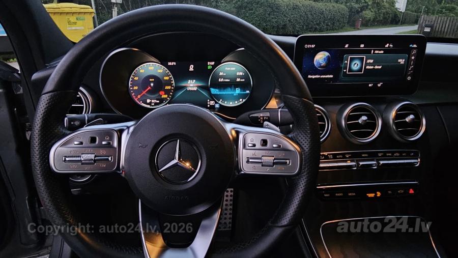 Grey Mercedes-Benz C-Class 2019 in Tallinn, with an engine capacity of 1.60 L and mileage of 175 thousand km for 17990 €, photo 7 on AUTOMOTO.COM.LV
