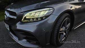 Grey Mercedes-Benz C-Class 2019 in Tallinn, with an engine capacity of 1.60 L and mileage of 175 thousand km for 17990 €, photo 13 on AUTOMOTO.COM.LV