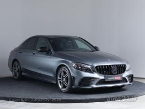 Grey Mercedes-Benz C-Class 2019 in Tallinn, with an engine capacity of 1.60 L and mileage of 139 thousand km for 27900 €, photo 4 on AUTOMOTO.COM.LV