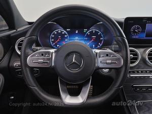 Grey Mercedes-Benz C-Class 2019 in Tallinn, with an engine capacity of 1.60 L and mileage of 139 thousand km for 27900 €, photo 16 on AUTOMOTO.COM.LV