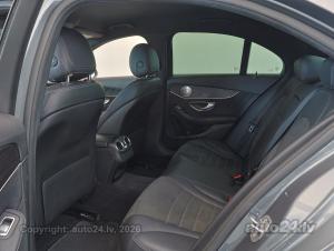 Grey Mercedes-Benz C-Class 2019 in Tallinn, with an engine capacity of 1.60 L and mileage of 139 thousand km for 27900 €, photo 22 on AUTOMOTO.COM.LV