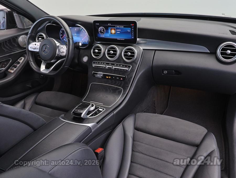 Grey Mercedes-Benz C-Class 2019 in Tallinn, with an engine capacity of 1.60 L and mileage of 139 thousand km for 27900 €, photo 24 on AUTOMOTO.COM.LV