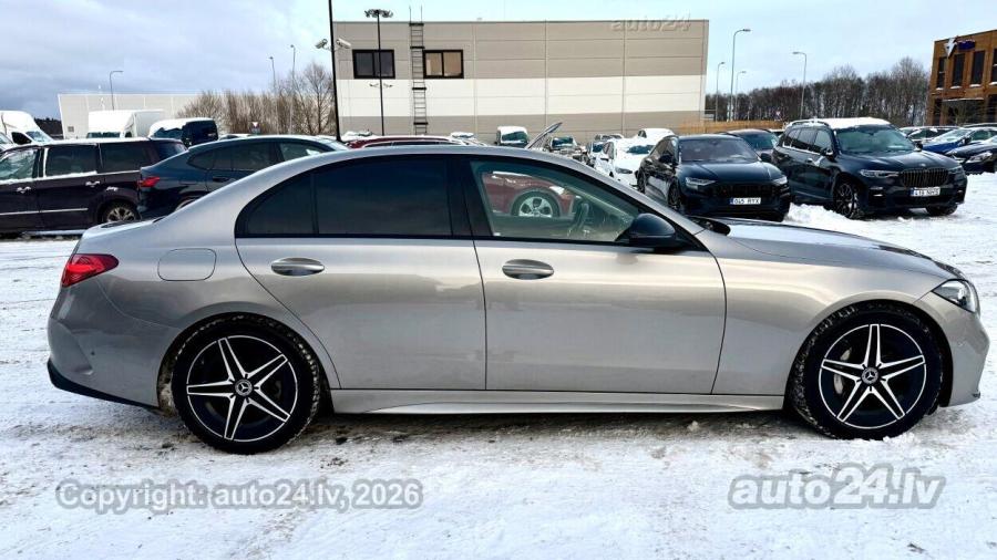 Pelēks Mercedes-Benz C-Class 2021 Tallina, ar dzinēja tilpumu 2.00 L un nobraukumu 102 tūkst. km par 30350 €, foto 6 vietnē AUTOMOTO.COM.LV