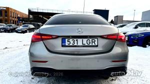 Pelēks Mercedes-Benz C-Class 2021 Tallina, ar dzinēja tilpumu 2.00 L un nobraukumu 102 tūkst. km par 30350 €, foto 11 vietnē AUTOMOTO.COM.LV