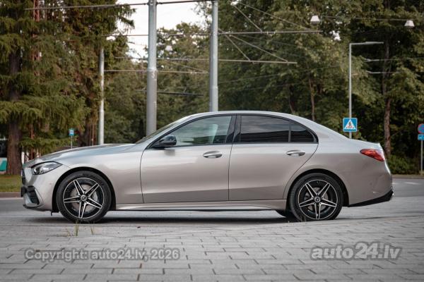 Grey Mercedes-Benz C-Class 2022 in Tallinn, with an engine capacity of 2.00 L and mileage of 41 thousand km for 42900 €, photo 4 on AUTOMOTO.COM.LV