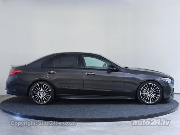 Pelēks Mercedes-Benz C-Class 2023 Tallina, ar dzinēja tilpumu 2.00 L un nobraukumu 34 tūkst. km par 48000 €, foto 4 vietnē AUTOMOTO.COM.LV