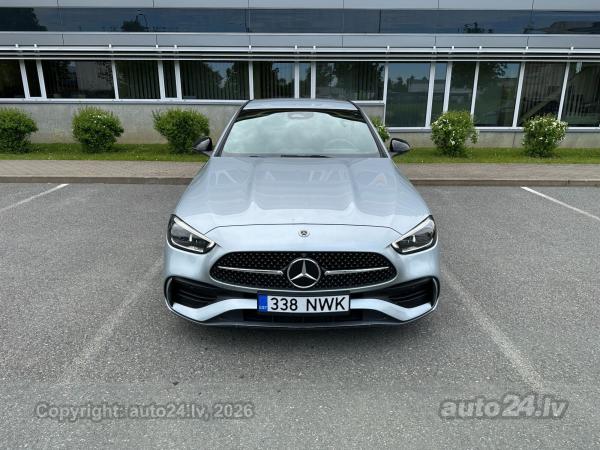 Pelēks Mercedes-Benz C-Class 2023 Tallina, ar dzinēja tilpumu 2.00 L un nobraukumu 4 tūkst. km par 48000 €, foto 2 vietnē AUTOMOTO.COM.LV