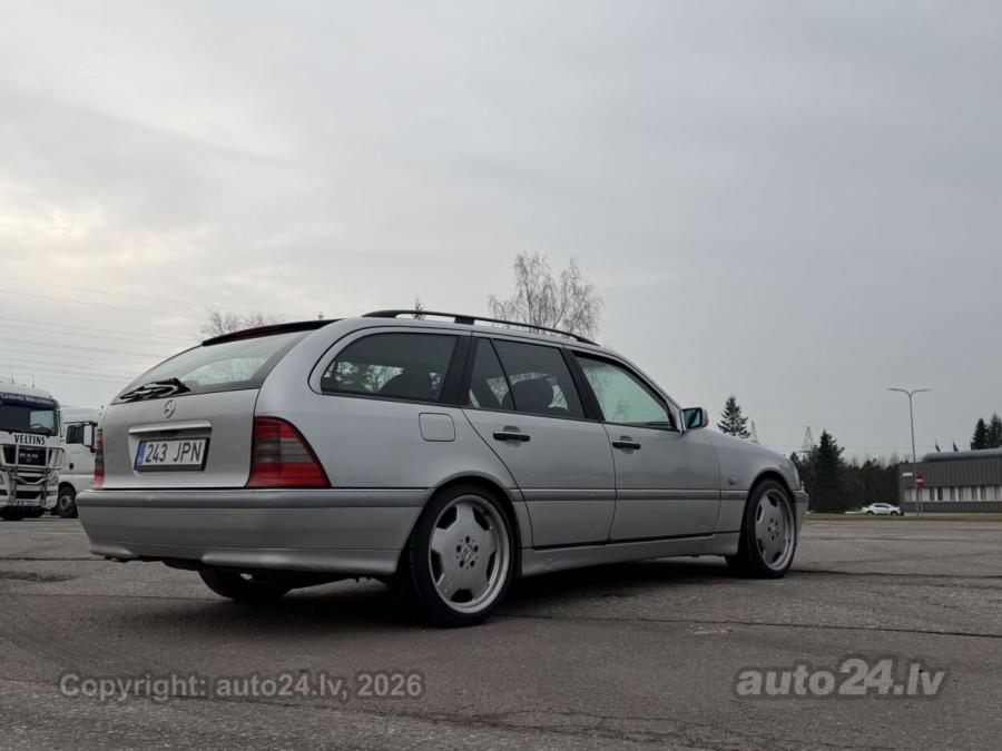 Grey Mercedes-Benz C-Class 1998 in Tallinn, with an engine capacity of 5.00 L and mileage of 0 thousand km for 4700 €, photo 2 on AUTOMOTO.COM.LV