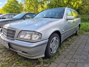 Pelēks Mercedes-Benz C-Class 1999 Tallina, ar dzinēja tilpumu 1.80 L un nobraukumu 177 tūkst. km par 1500 €, foto  vietnē AUTOMOTO.COM.LV