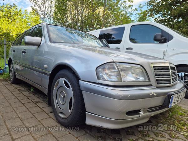 Grey Mercedes-Benz C-Class 1999 in Tallinn, with an engine capacity of 1.80 L and mileage of 177 thousand km for 1500 €, photo 2 on AUTOMOTO.COM.LV