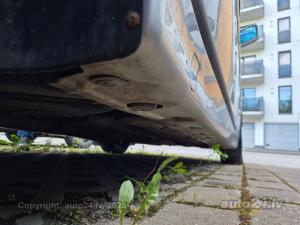 Pelēks Mercedes-Benz C-Class 1999 Tallina, ar dzinēja tilpumu 1.80 L un nobraukumu 177 tūkst. km par 1500 €, foto 9 vietnē AUTOMOTO.COM.LV