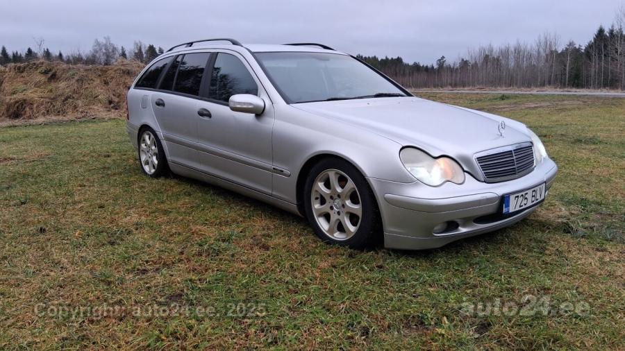 Pelēks Mercedes-Benz C-Class 2004 Rakvere, ar dzinēja tilpumu 2.10 L un nobraukumu 394 tūkst. km par 2100 €, foto 2 vietnē AUTOMOTO.COM.LV